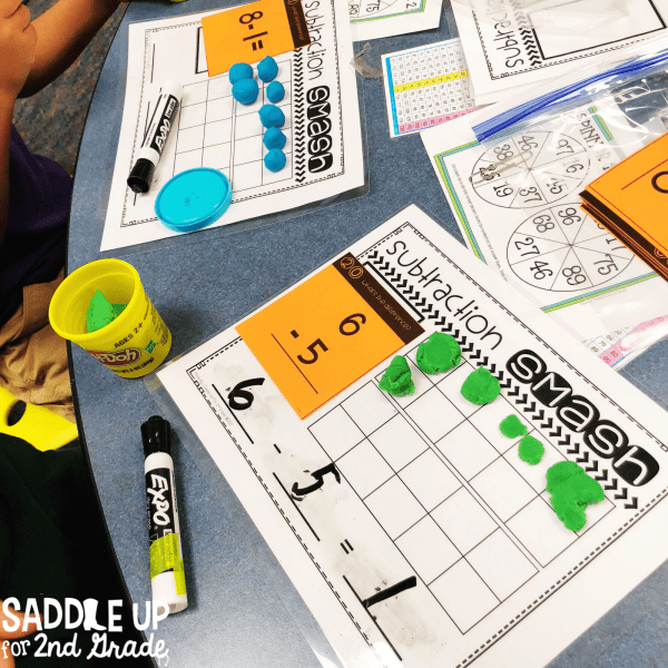 How to Run Differentiated Math Stations - Saddle Up for 2nd Grade